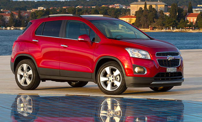 Chevrolet reveals it’s world’s first small-scale SUV, Trax, at the ...